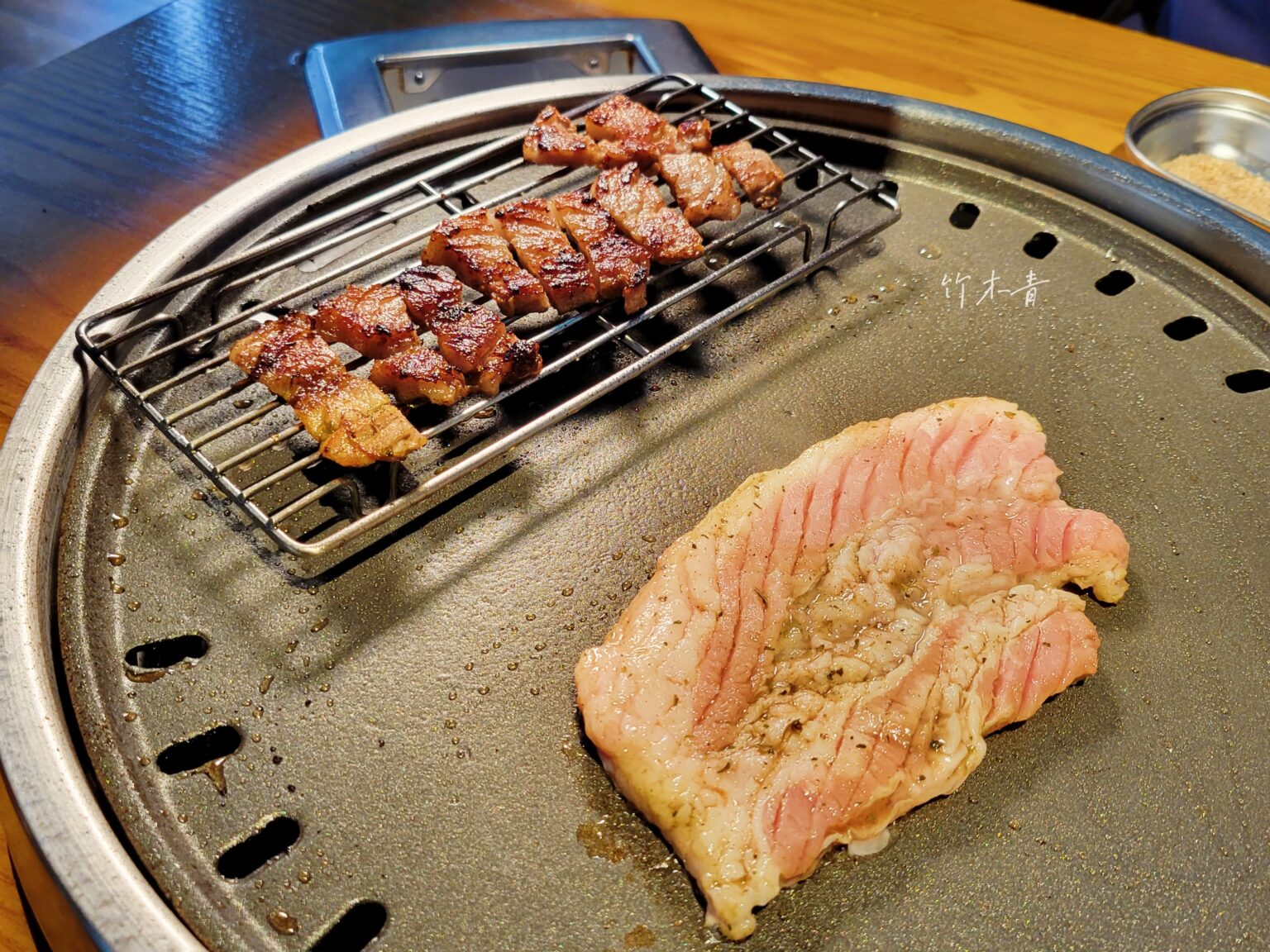 【台北中山】八色烤肉Palsaik BBQ | 忠孝旗艦店 | 正宗韓國風味｜推薦海鮮煎餅、起司炒飯（附菜單） – 竹木青，覓食路上不迷失
